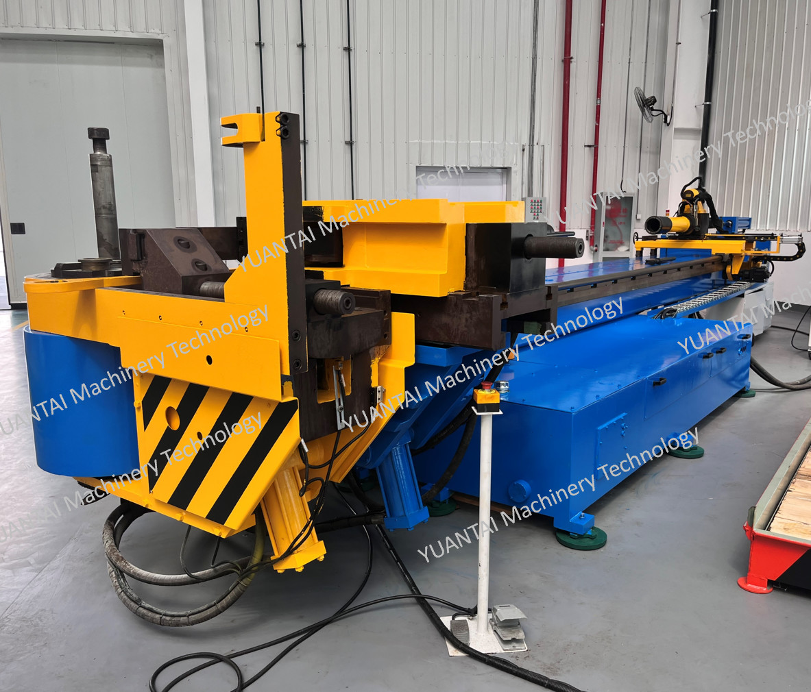 High Speed Semi Automatic Pipe Bending Machine NC168 Compact Construction